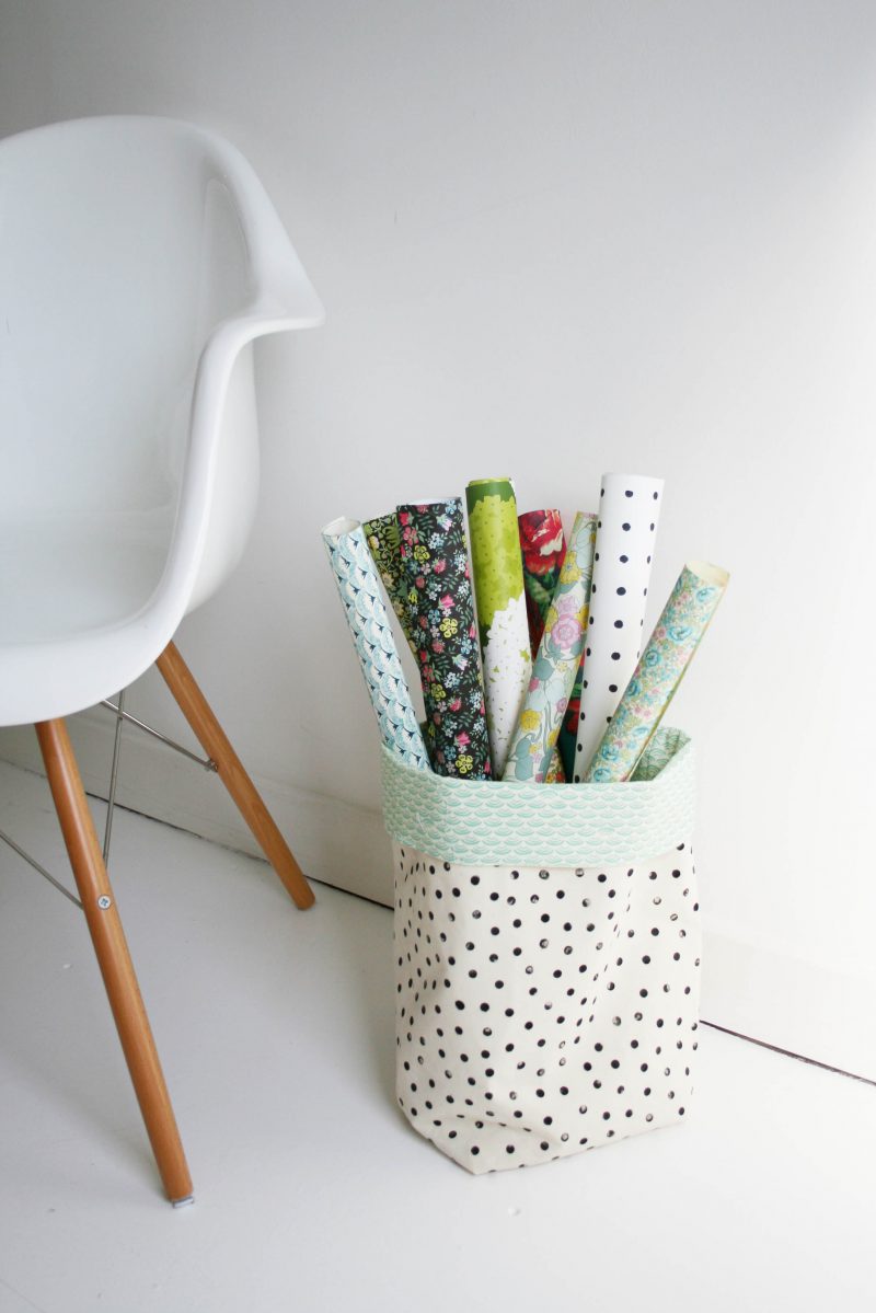 Fabric buckets tutorial – Apartment Apothecary