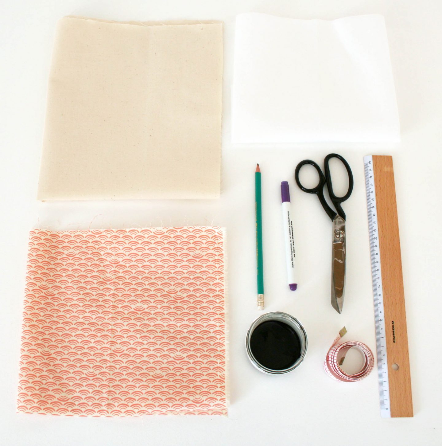 Fabric buckets tutorial – Apartment Apothecary