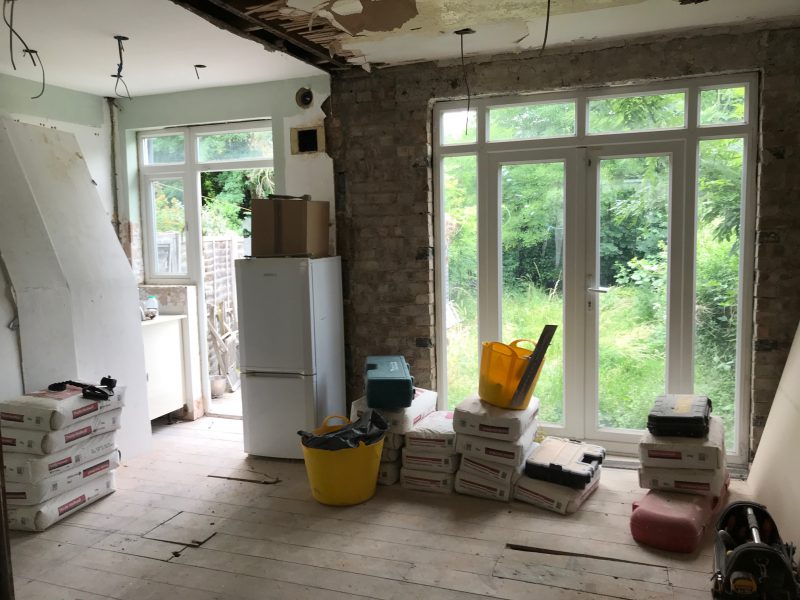 Building a DIY kitchen on a £1000 budget – Apartment Apothecary